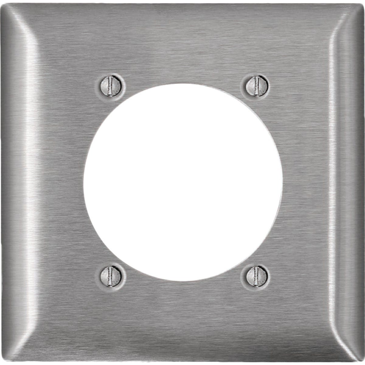 Leviton 2-Gang 2.465 In. Dia. Standard Size Single Outlet Magnetic ...