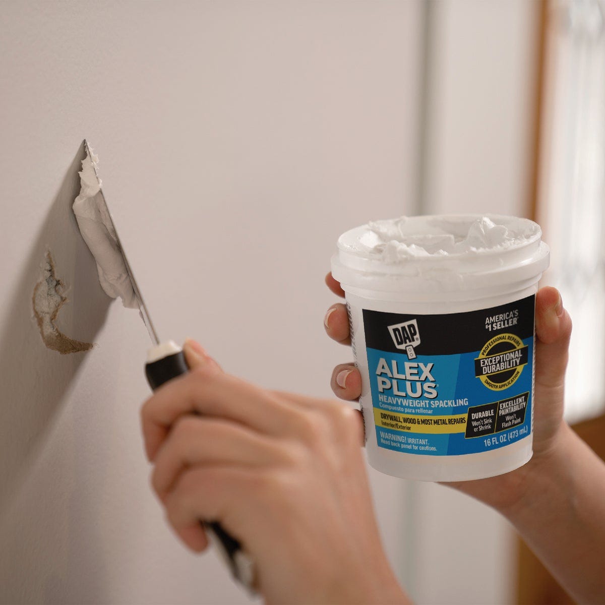 DAP ALEX PLUS 32 Oz. Professional Latex Spackling | Do it Best